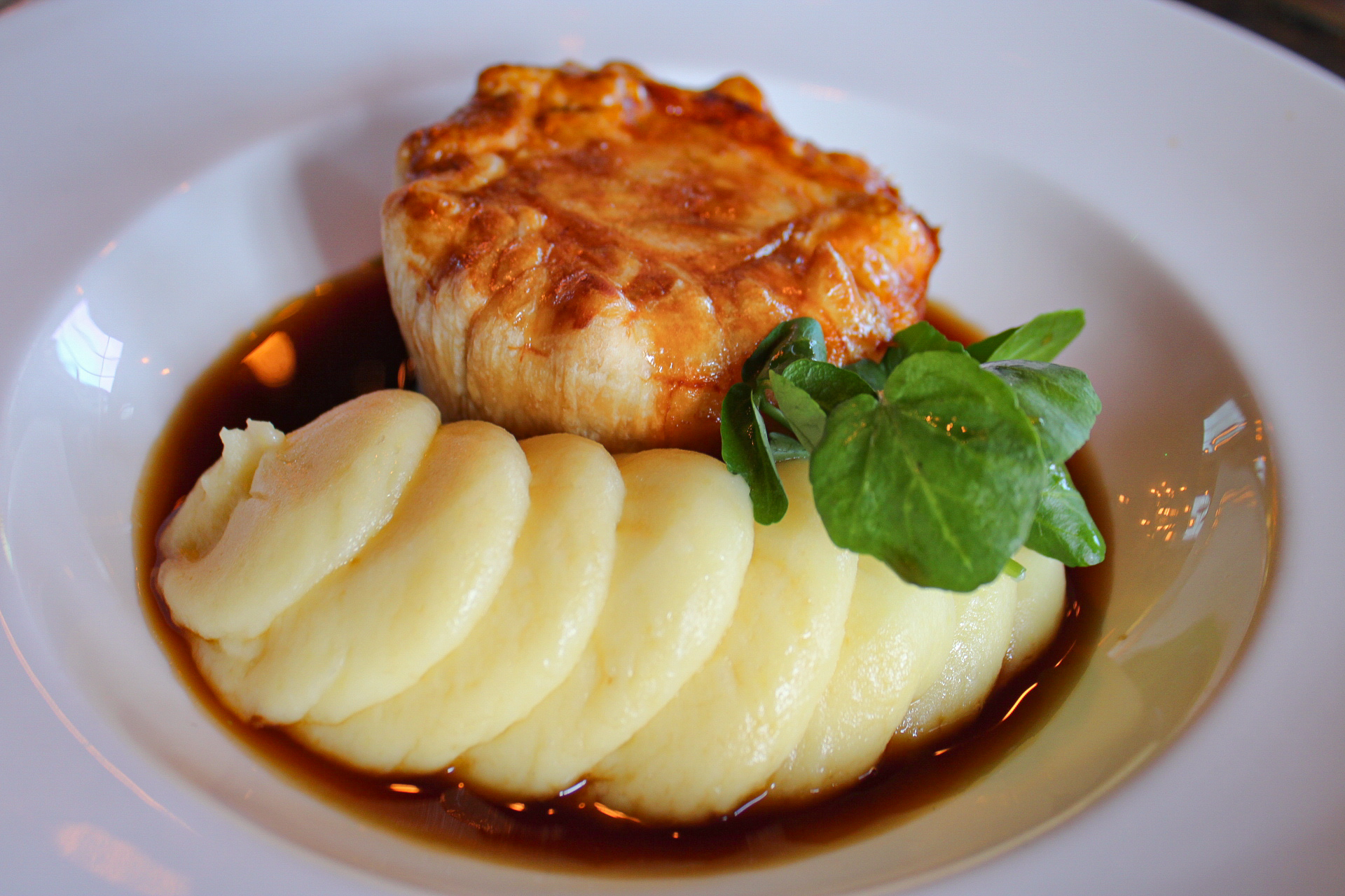 RAILS Restaurant & Little Bar